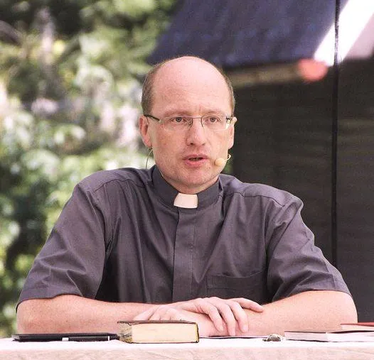 V Hradci Králové mají nového pomocného biskupa, stal se jím ThLic ...